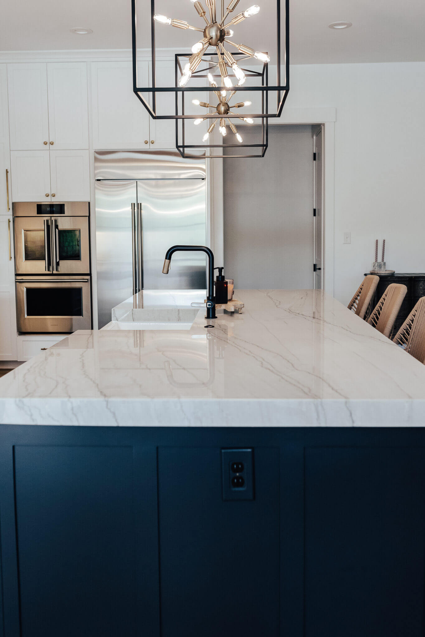 Kitchen #5 - Absolute Stone Design